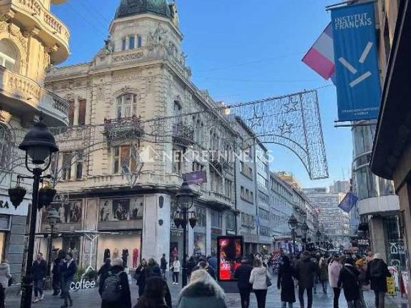 Stari grad, centar - Kneza Mihaila, 70m2 - RETKO U PONUDI !!!, Kneza Mihaila