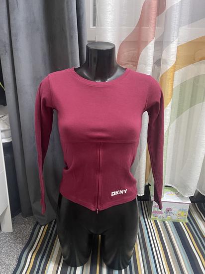 DKNY bordo majica S SNIZENO