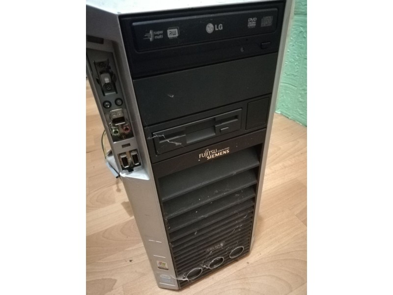 Fujitsu Celsius M440