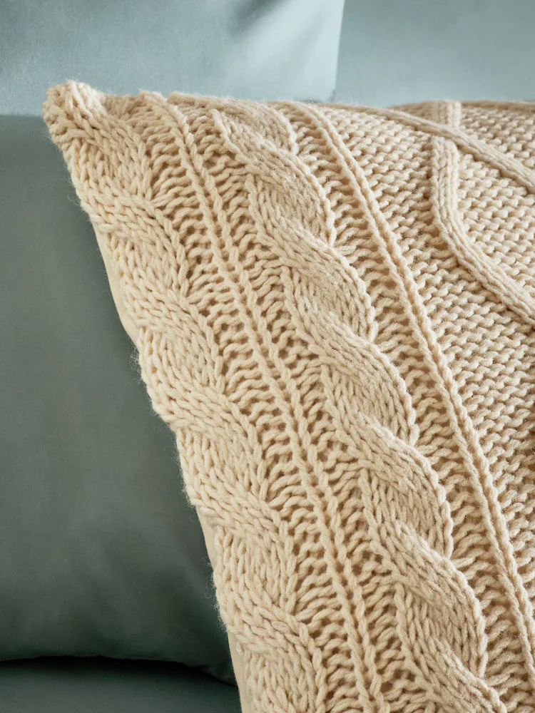 Cable Knit Cushion