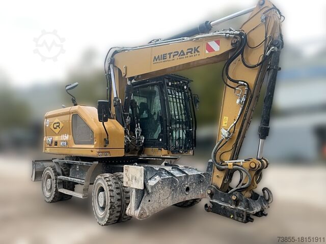 Mobilni bager
Caterpillar M318 with variable angle boom with Oilquick OQ80 quickcoupler (without attachment)