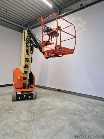 Vertikalna jarbol radna platforma
JLG Toucan 12E Plus