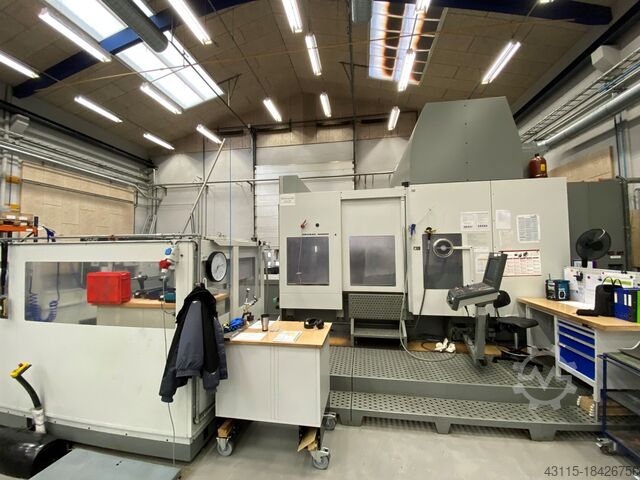 5-Osa CNC Univerzalna obradni centar
Deckel Maho DMC 200 U