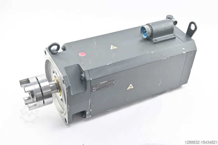 Servomotor
Siemens 1FT6108-8AC71-4EG1