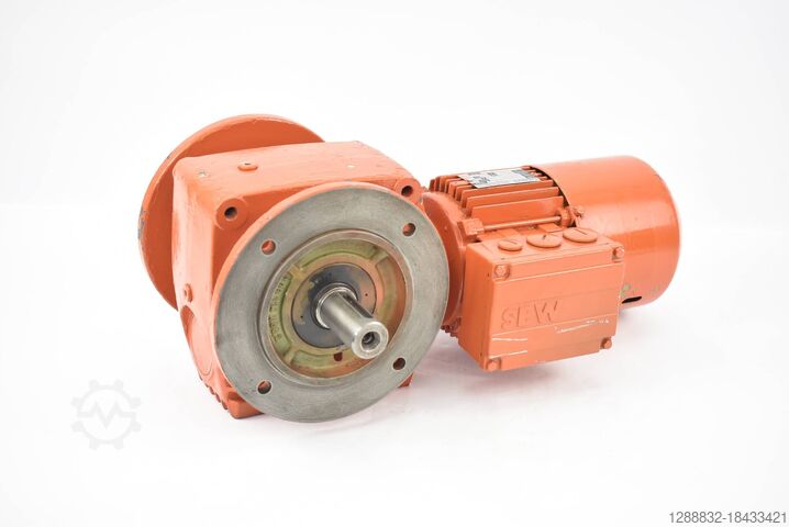 Zupčasti motor
Sew SF50DT71D-4BM