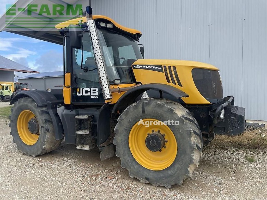 JCB fastrac 3230 traktor točkaš