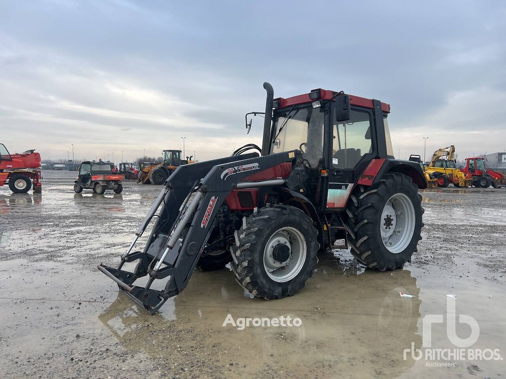 Prodaje se Case IH 4220 traktor točkaš na aukciji