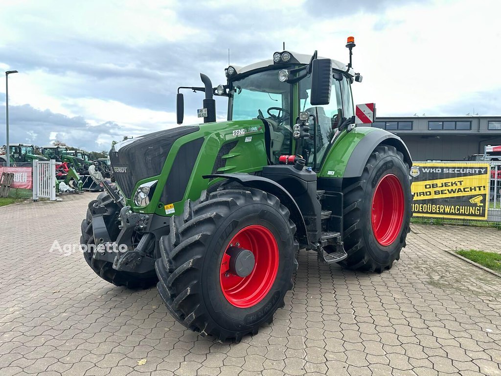 Fendt 828 S4 ProfiPlus traktor točkaš