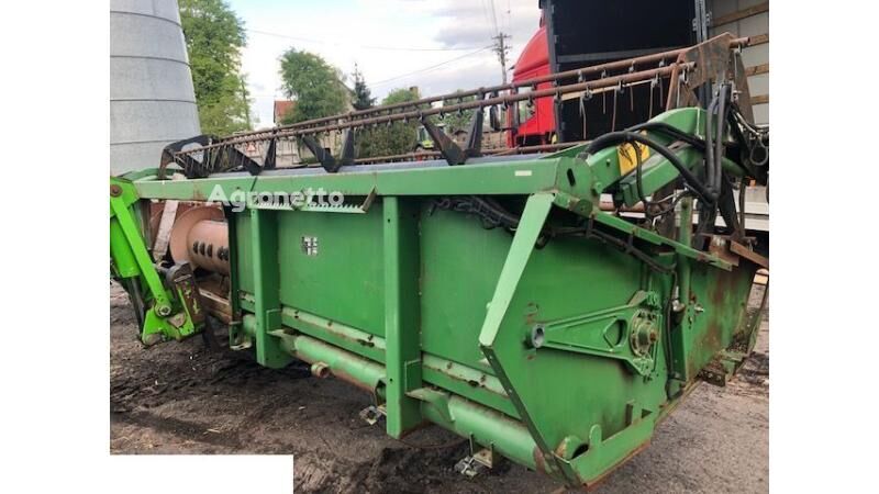John Deere 620r adapter za žito