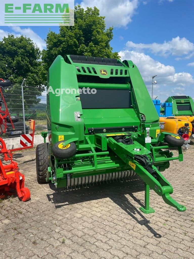 John Deere v451m balirka za četvrtaste bale