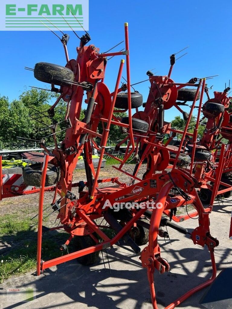 Kuhn gf8712 prevrtač sena