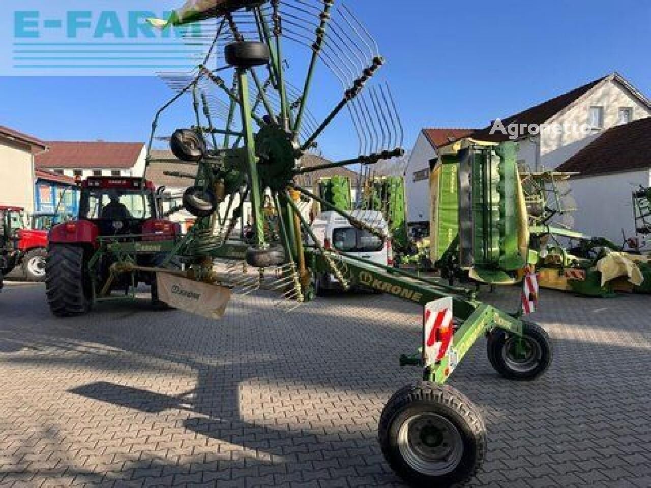 Krone swadro 810 prevrtač sena