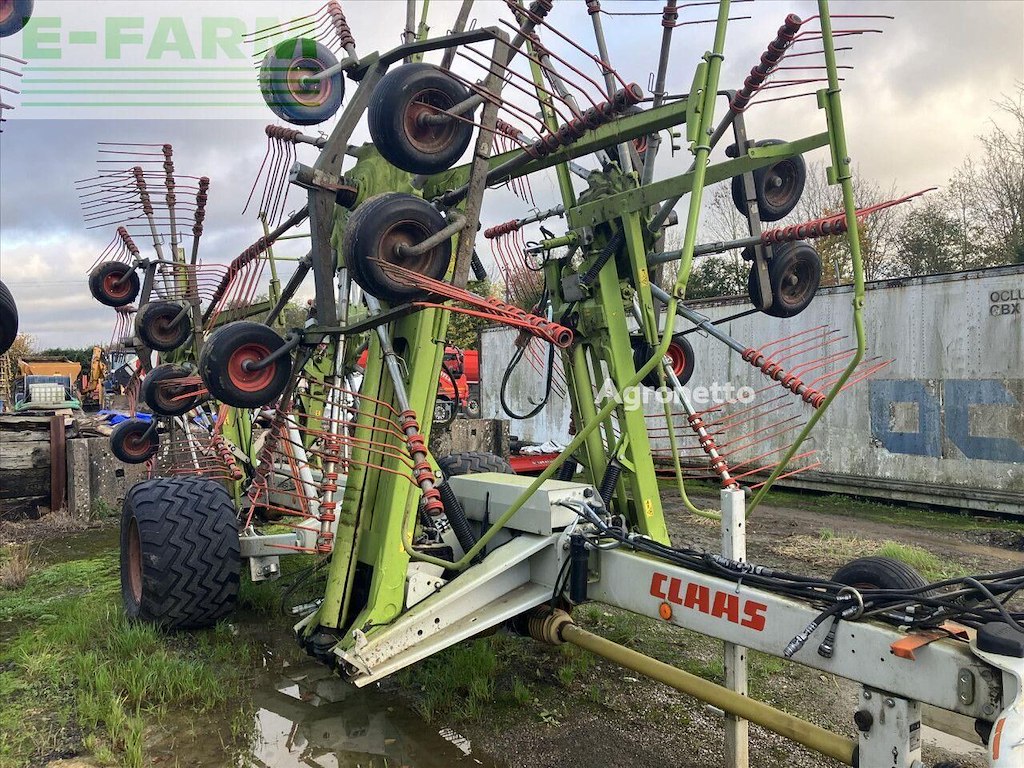 Claas LINER 3600 HH prevrtač sena