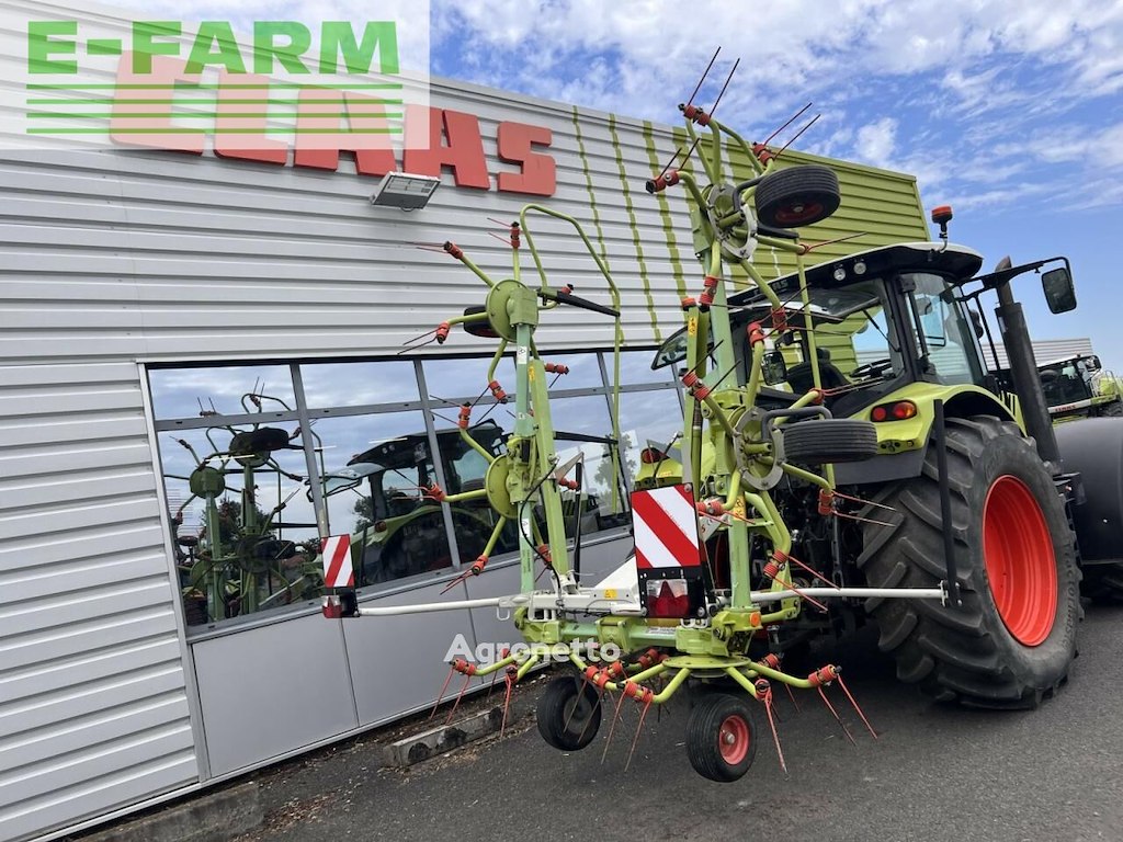 Claas volto 700 prevrtač sena