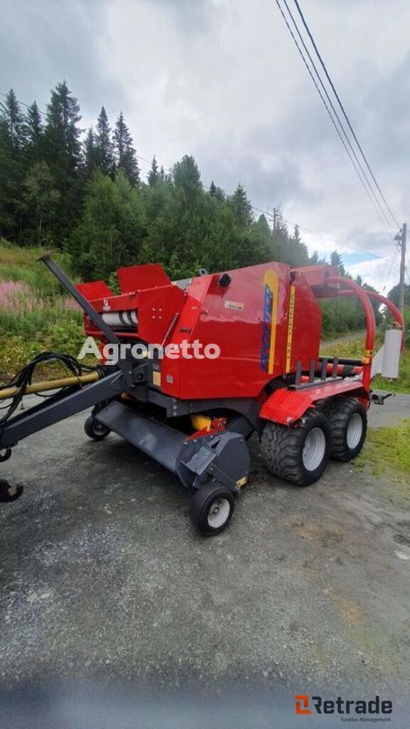 Prodaje se Feraboli OMNIA balirku za okrugle bale na aukciji