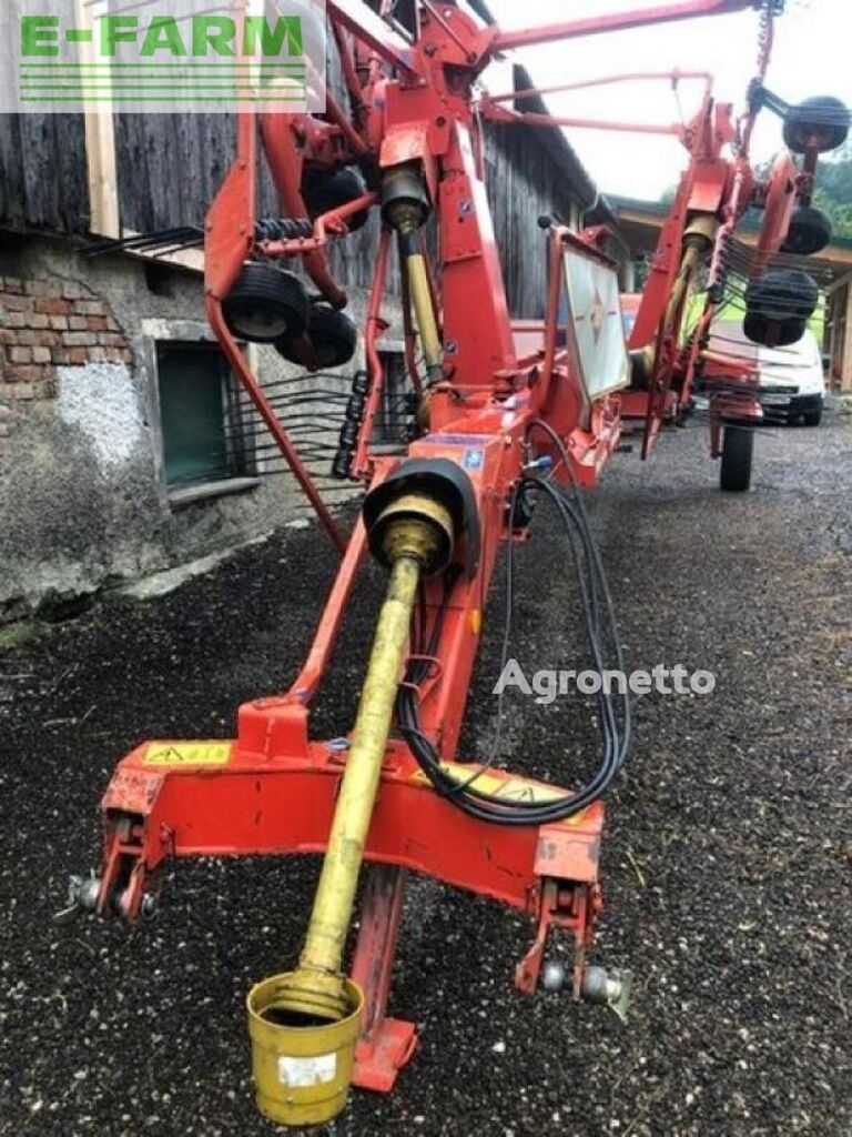 Kuhn ga 7302 dl trakasti formirač otkosa