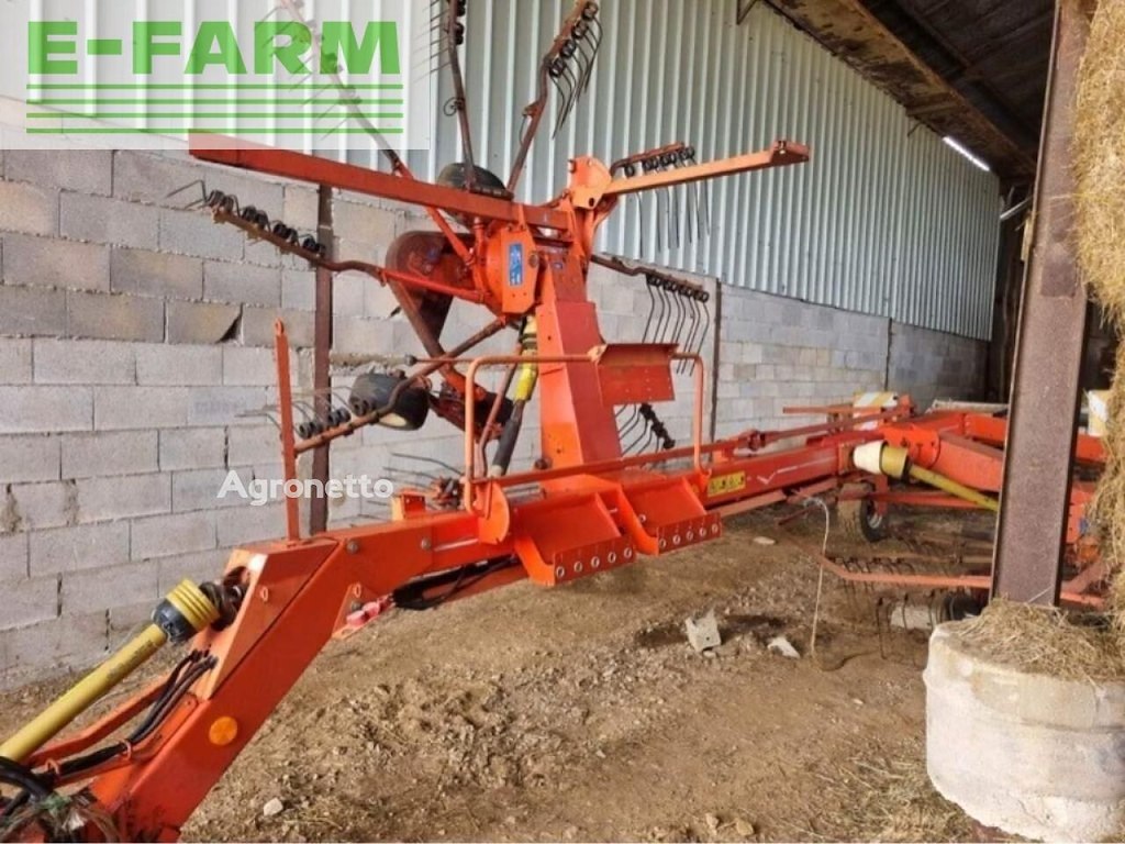 Kuhn ga 7302 dl trakasti formirač otkosa