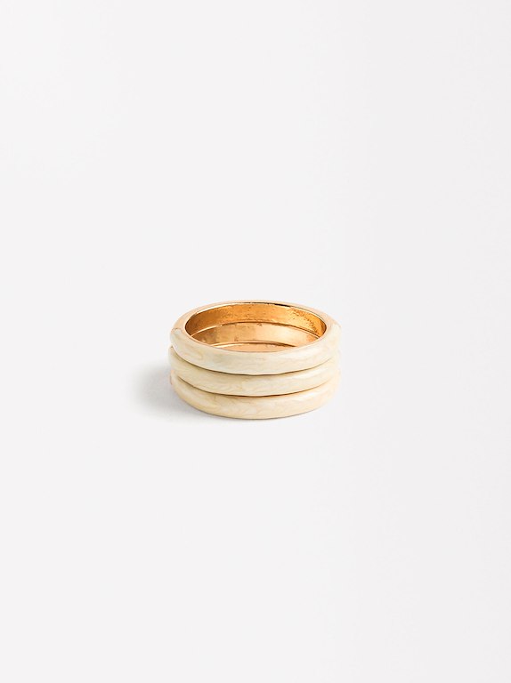 Set of rings with enamel