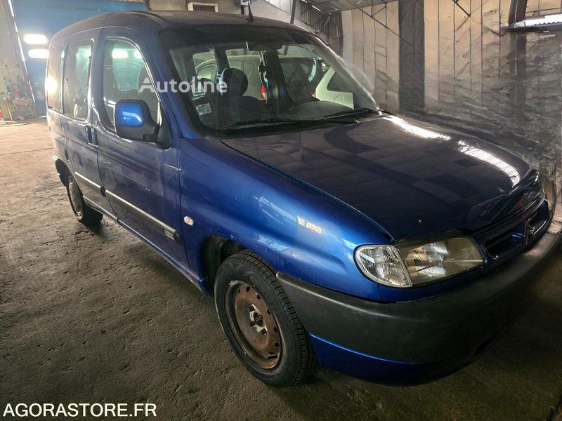 Prodaje se Citroen BERLINGO laki furgon na aukciji