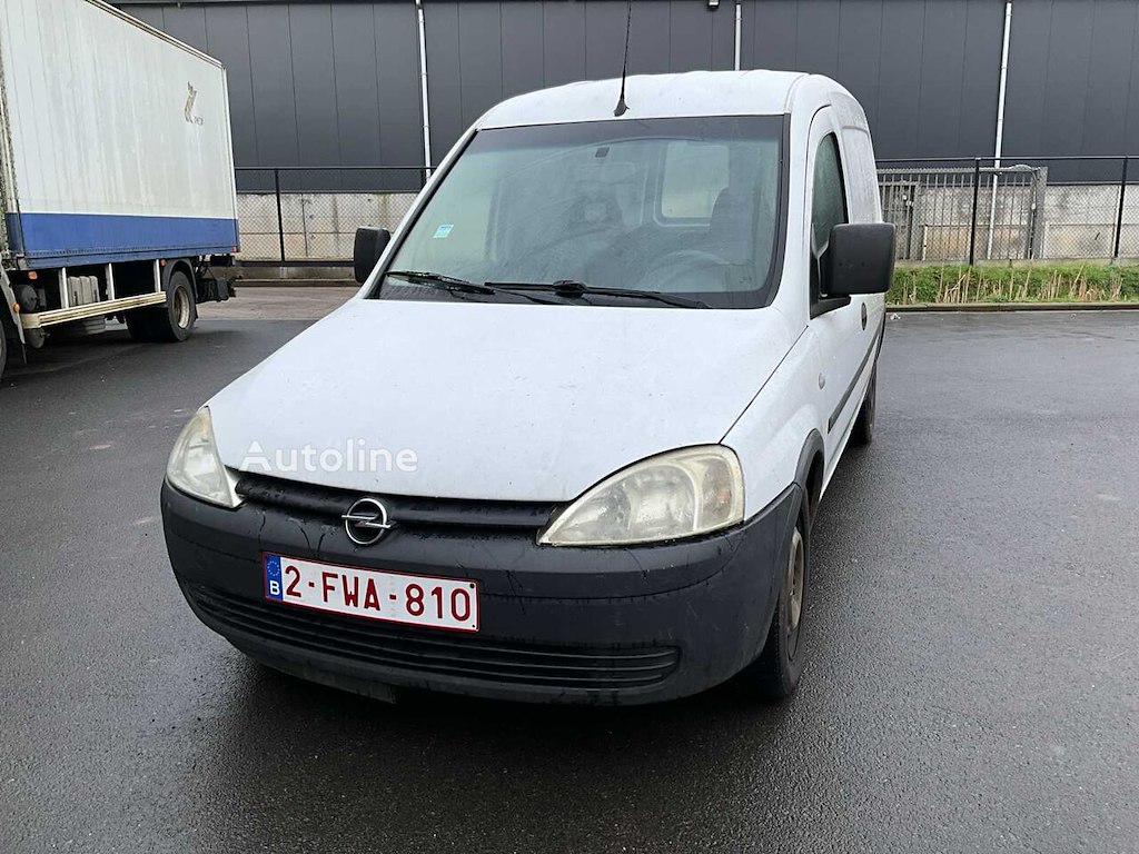 Prodaje se Opel Combo laki furgon na aukciji