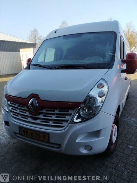 Prodaje se Renault Master minibus furgon na aukciji