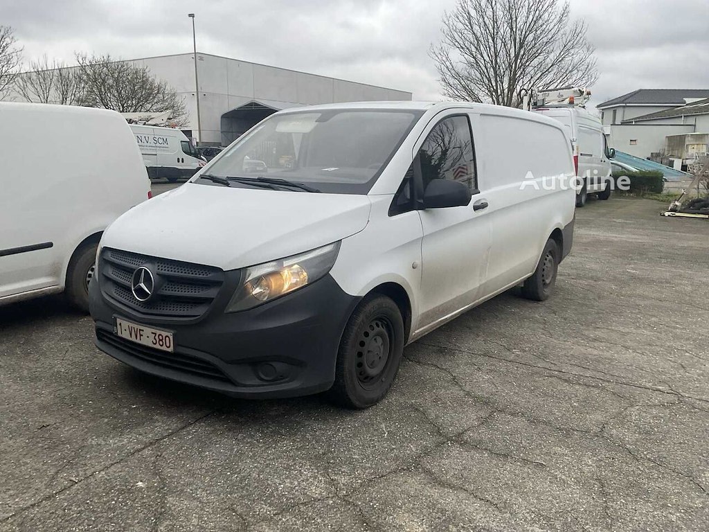 Prodaje se Mercedes-Benz Vito minibus furgon na aukciji