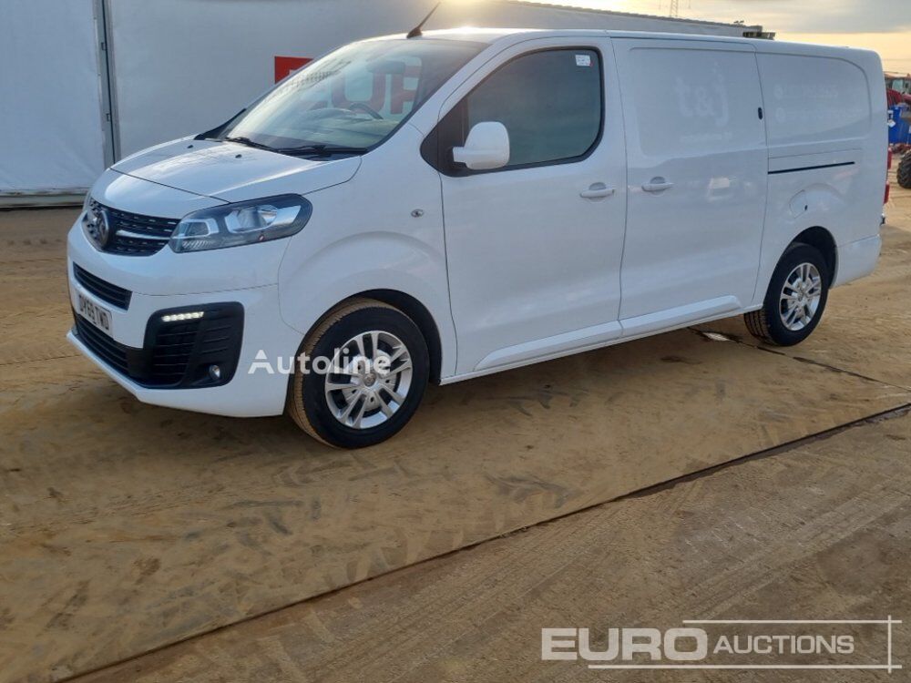 Prodaje se Vauxhall Vivaro minibus furgon na aukciji