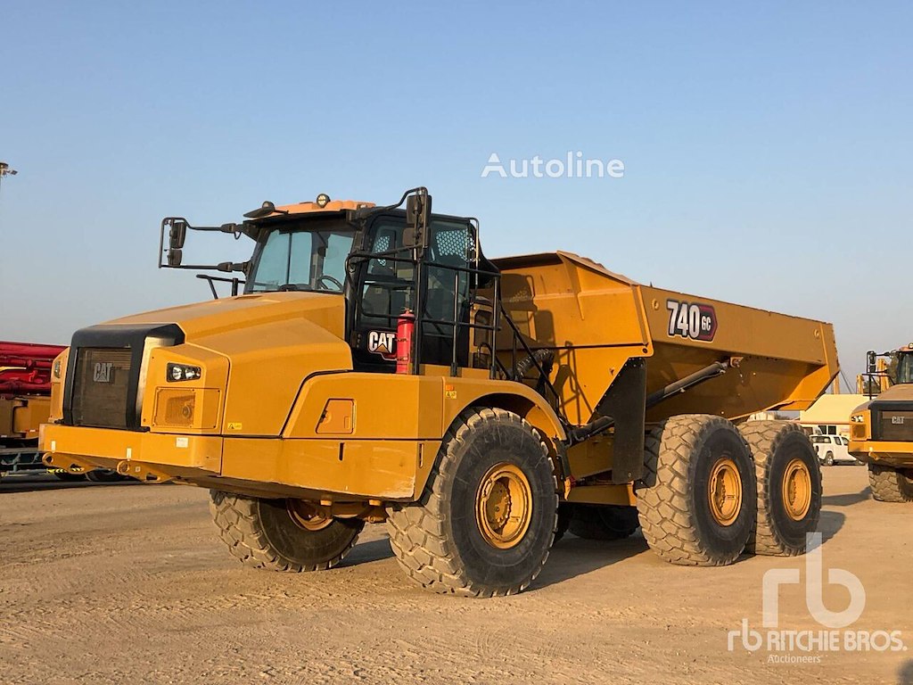 Prodaje se Caterpillar 740GC kiper na aukciji