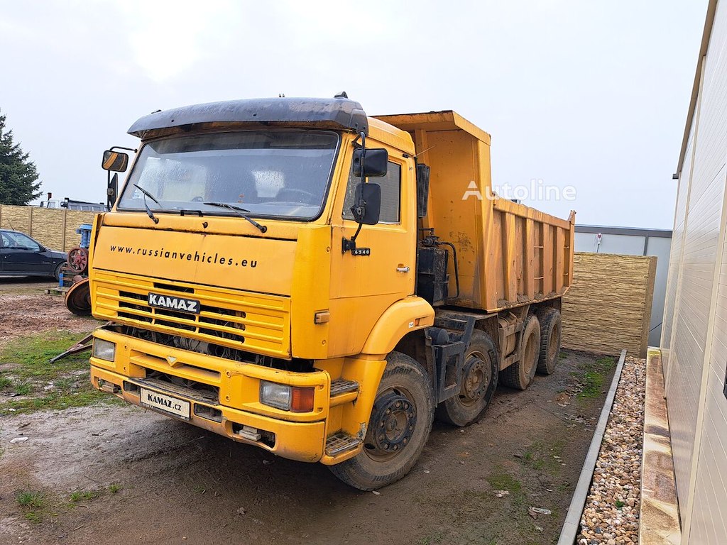 Prodaje se KAMAZ 6540 8X4 kiper na aukciji