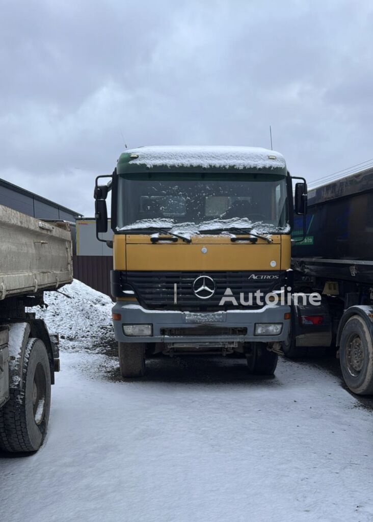 Mercedes-Benz 4143, 8X6 kiper