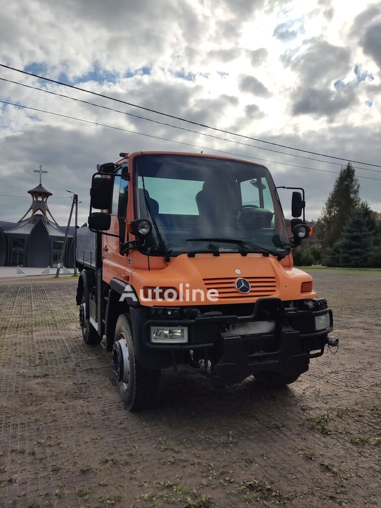 Mercedes-Benz Unimog U400 kiper