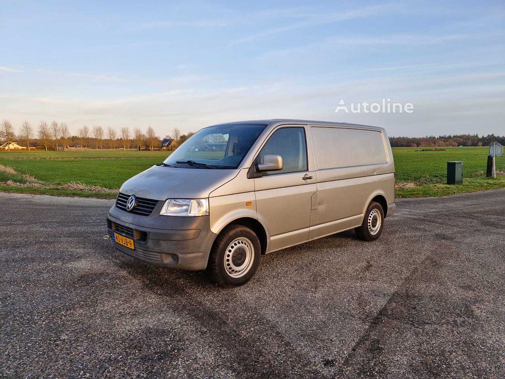 Prodaje se Volkswagen Transporter 1.9 TDI 300 kamion furgon < 3.5t na aukciji