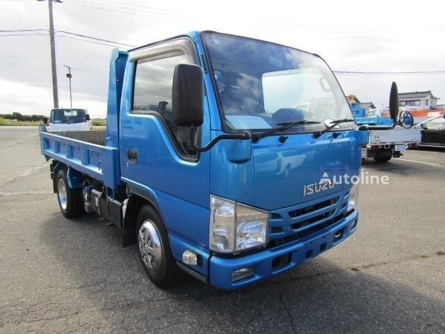 Isuzu ELF kamion s ravnom platformom