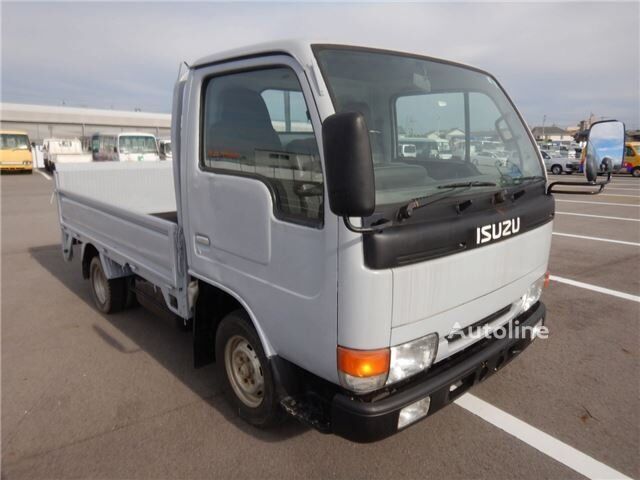 Isuzu ELF kamion s ravnom platformom