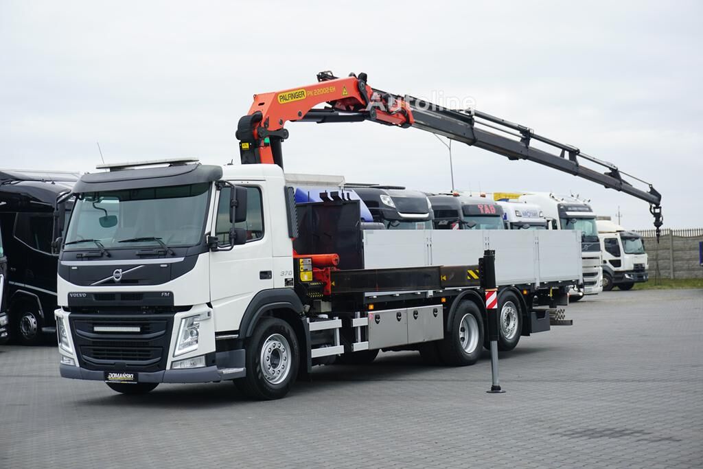 Volvo / FM / 370 / 6 X 2 / SKRZYNIOWY + HDS / PALFINGER PK 22002 / WYS kamion s ravnom platformom