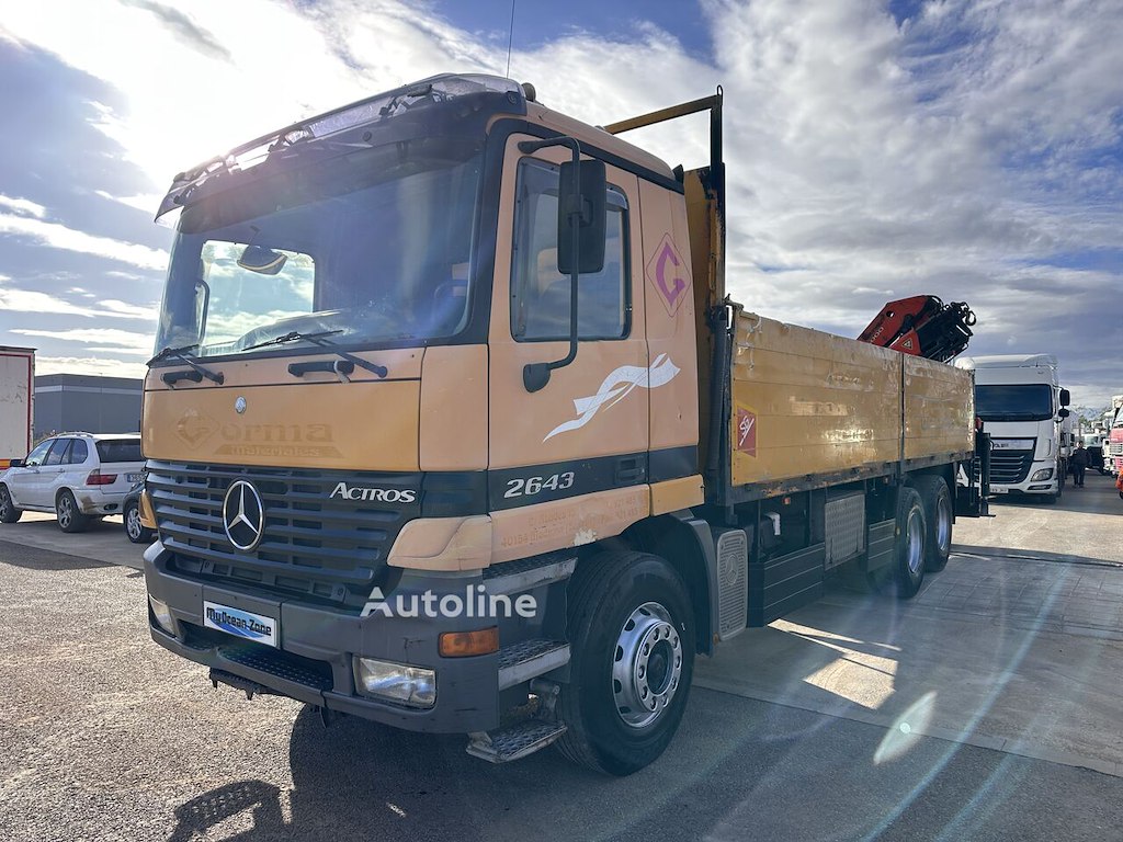 Mercedes-Benz Actros 2643 kamion s ravnom platformom