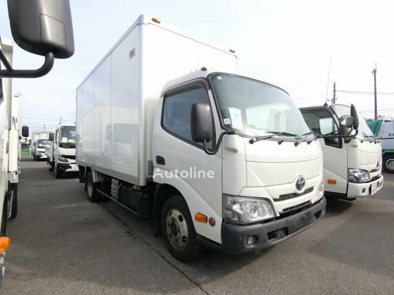 Toyota DYNA kamion furgon