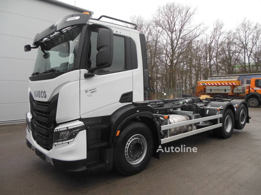 Novi IVECO X-Way AD280X46, 6x2, retarder, TECHNOCAR TNH 20 kamion rol kiper