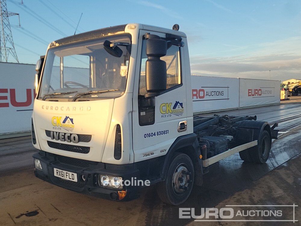 Prodaje se IVECO 75E16 rol kiper sa kukom na aukciji