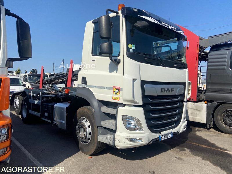 Prodaje se DAF CF rol kiper sa kukom na aukciji