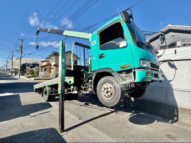 Isuzu FORWARD šlep auto