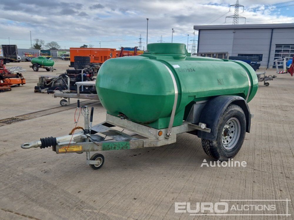 Prodaje se Trailer Engineering Plastic Water Bowser prikolicu cisternu za vodu na aukciji