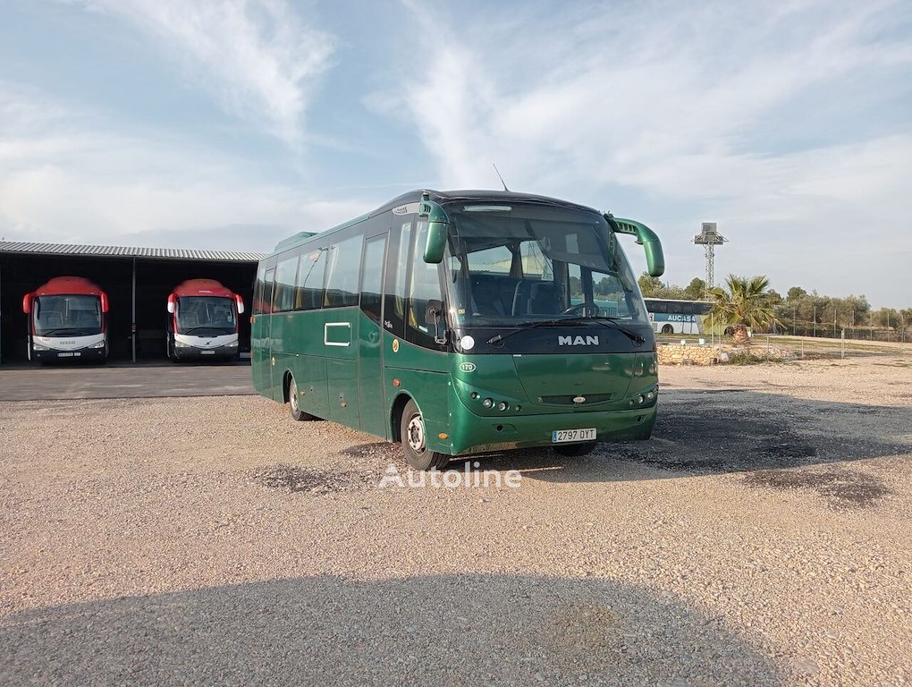 MAN DEXON +37 PAX + 2006 turistički autobus