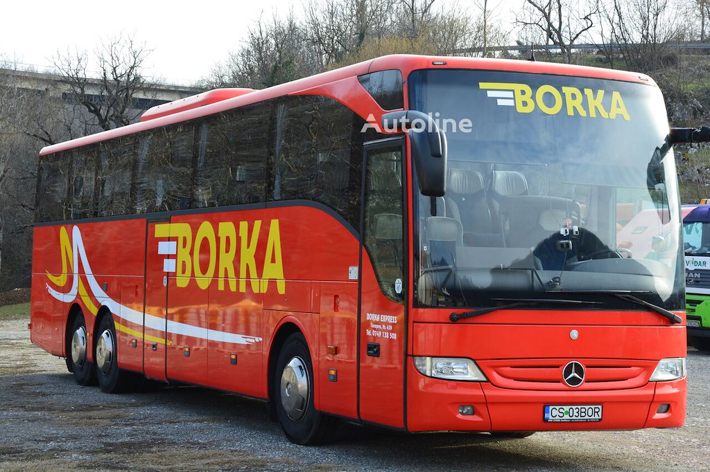 Mercedes-Benz Tourismo 16 RHD turistički autobus