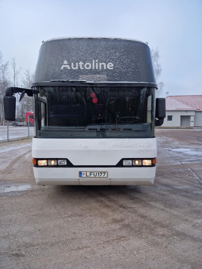 Neoplan Cityliner N116 turistički autobus