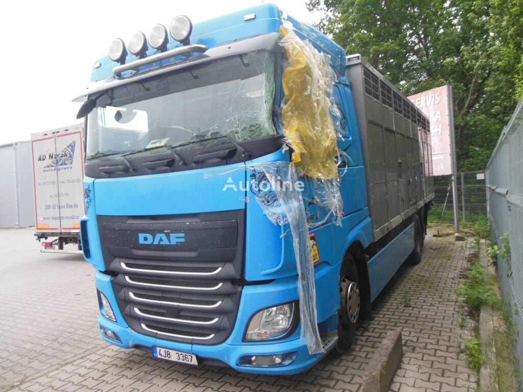 DAF XF106.460, Havarovaný - pojízdný kamion za prevoz stoke