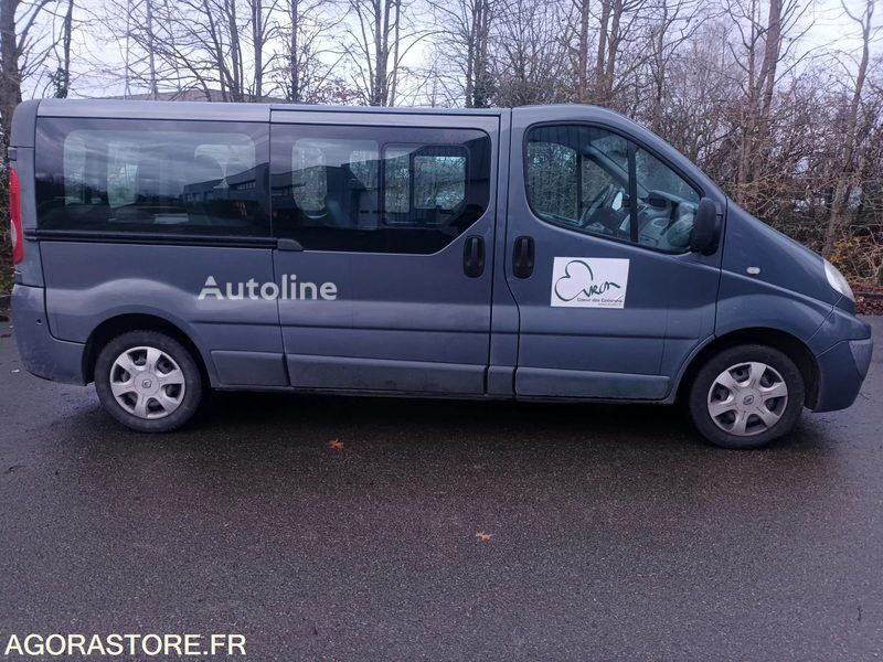 Prodaje se Renault TRAFIC putnički minibus na aukciji