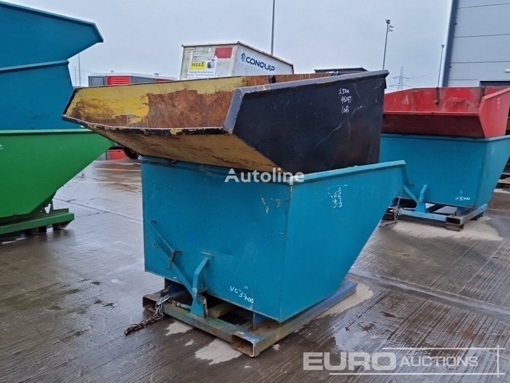 Prodaje se Tipping Skip to suit Forklift (2 of) kontejner za glomazni otpad na aukciji