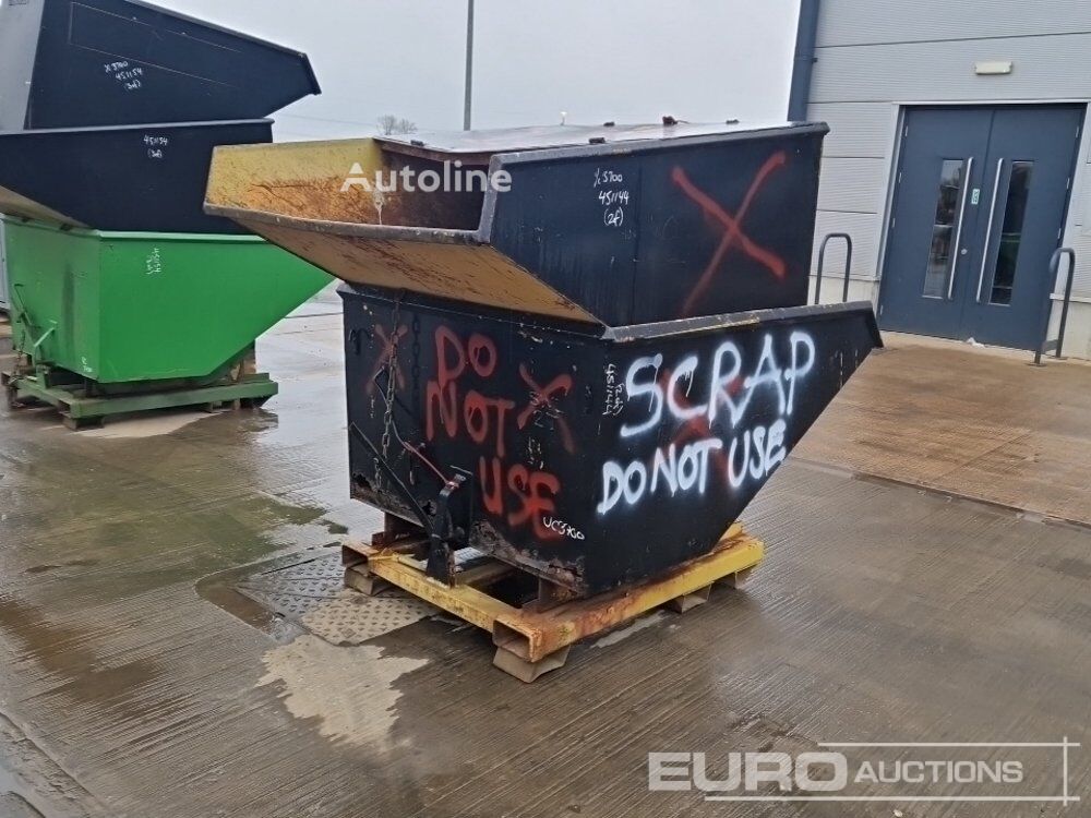 Prodaje se Tipping Skip to suit Forklift (2 of) kontejner za glomazni otpad na aukciji