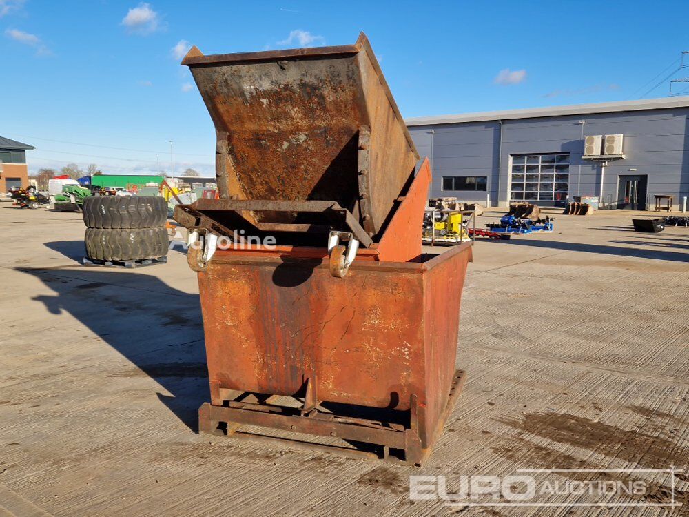 Prodaje se Tipping Skip to suit Forklift (3 of) kontejner za glomazni otpad na aukciji